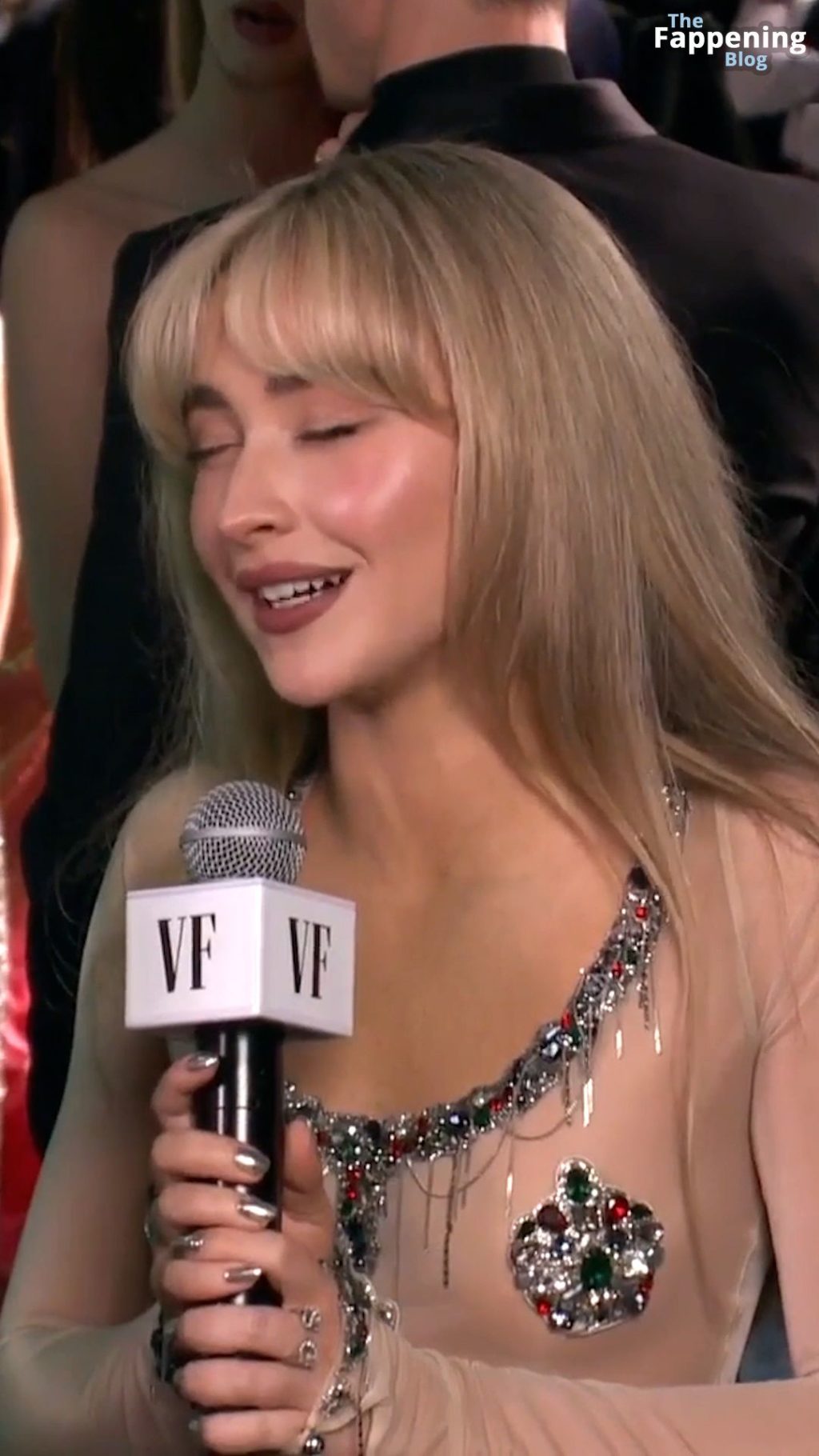 Sabrina Carpenter Looks Hot at the 2023 Vanity Fair Oscar Party (19 Photos + Video) | #TheFappening